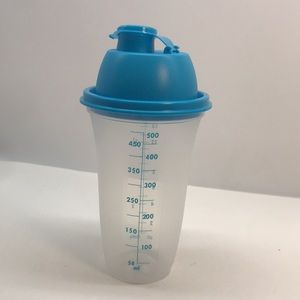 Tupperware | Kitchen | Tupperware Quick Shaker Blue Color | Poshmark